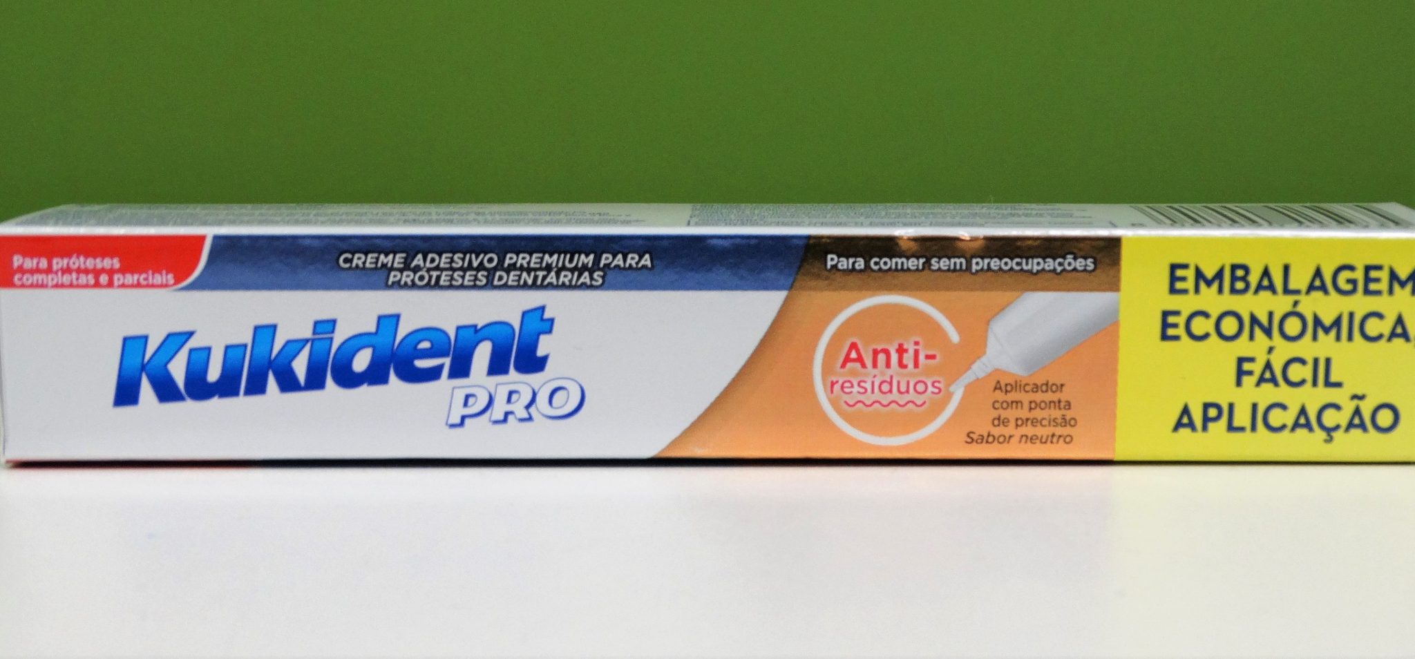Kukident Plus Doble Acción Adhesivo prótesis dentales